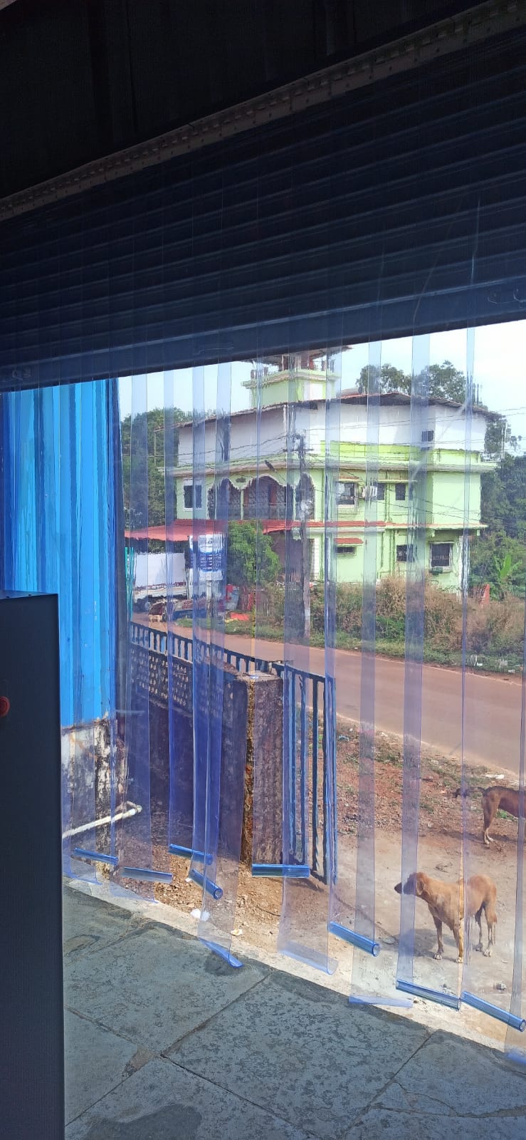 Buzz Lite PVC Strip AC Curtain for Offices | 2mm x 300mm | MeShop India
